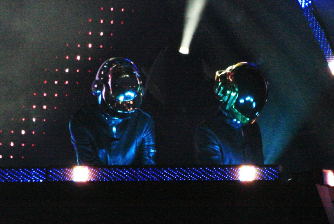 « Get Lucky » – Daft Punk / 2013 – Zebrock
